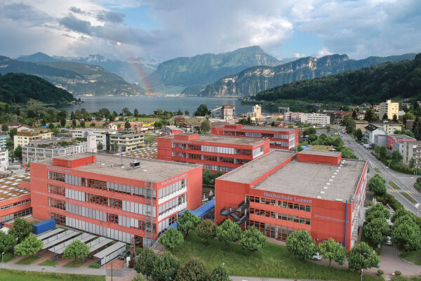 Von Studierenden, für Studierende - Hochschule Luzern – Technik ...